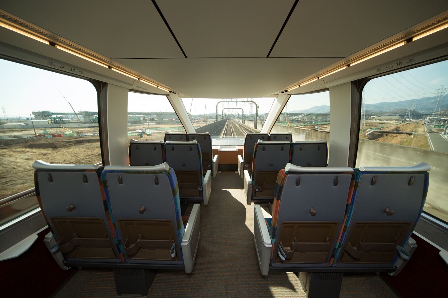 How to Book and Ride the Odakyu Romancecar - HAKONE TRIP | Your Journey ...